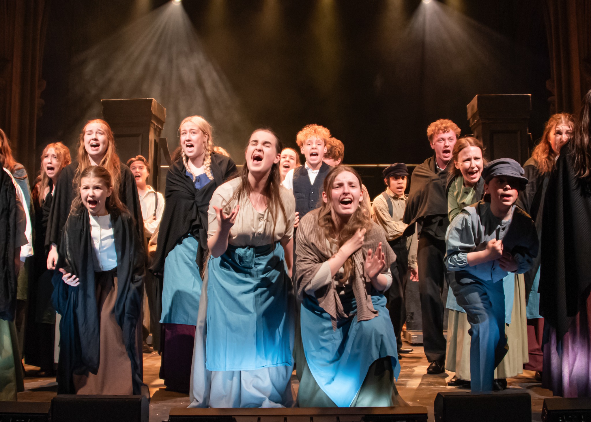 Vive La France – LMYT storm the barricades at Les Mis! - Jono Tourism ...